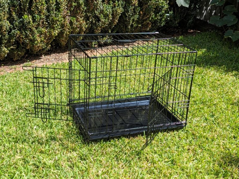 Small Collapsable Dog Crate 24"